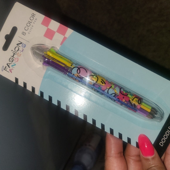 Kitchen | 8 Colors In One Pen | Poshmark